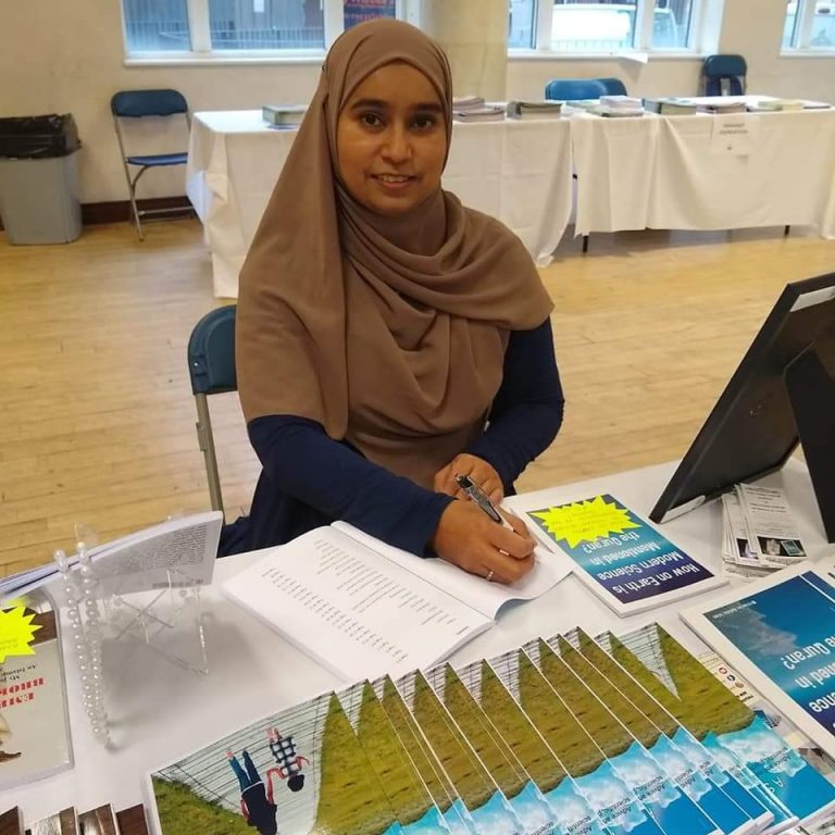 Book fair 2018 presented by Al Qur’an academy London – Author: Rahima Islam